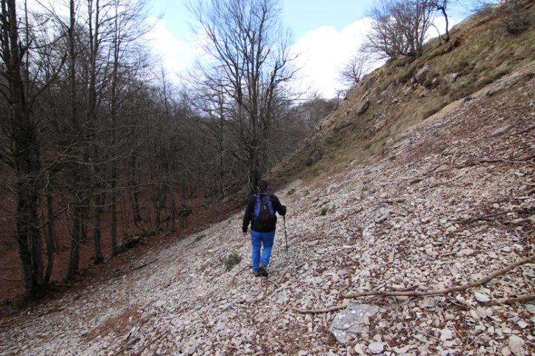 MendiaK: Arnaba y Okomendi - Al filo de lo Improbable