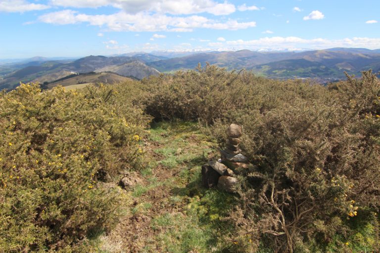 MendiaK: Ibio - Al filo de lo Improbable